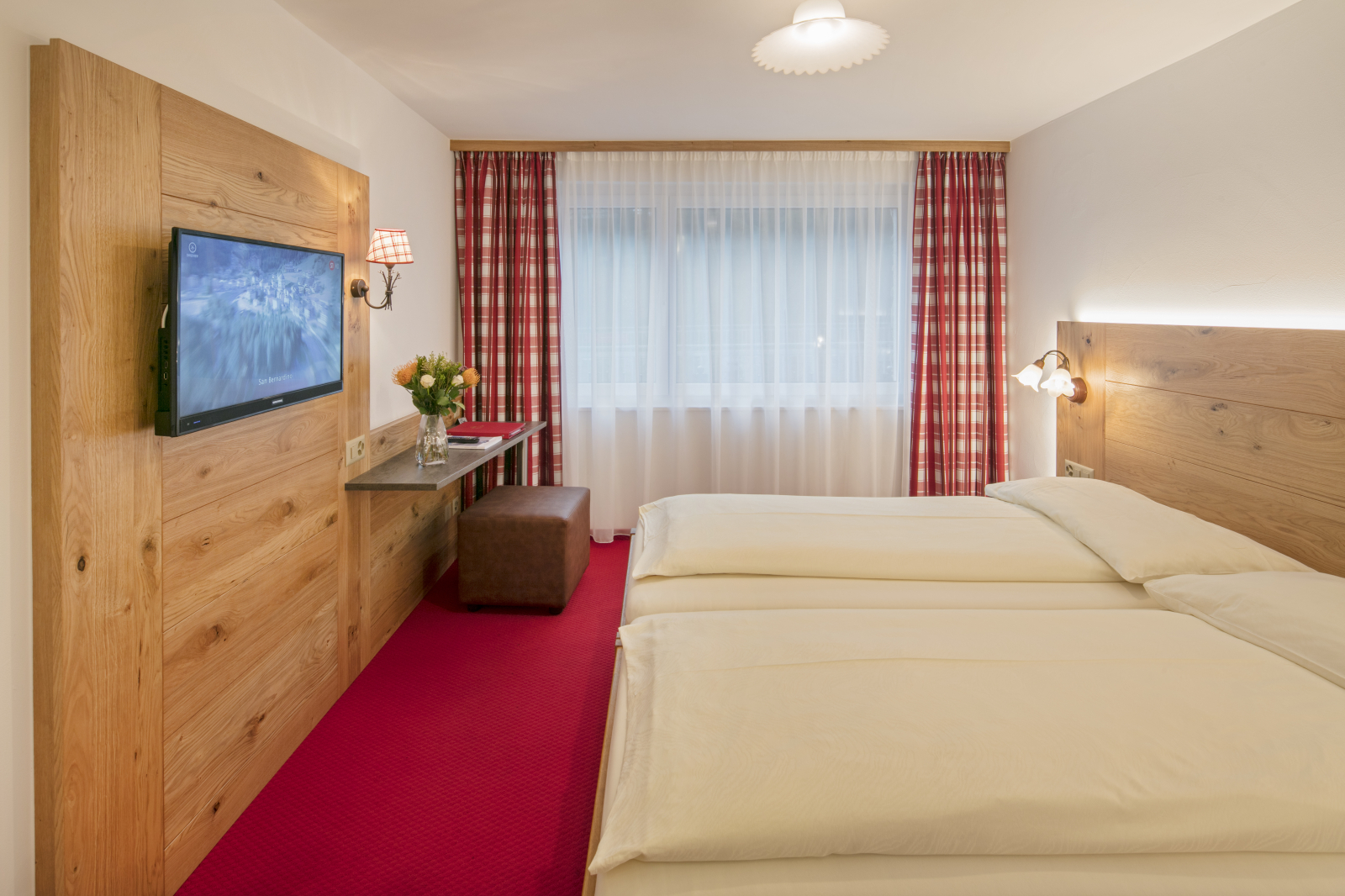 Charming rooms at a reasonable price | Hotel Antika Zermatt